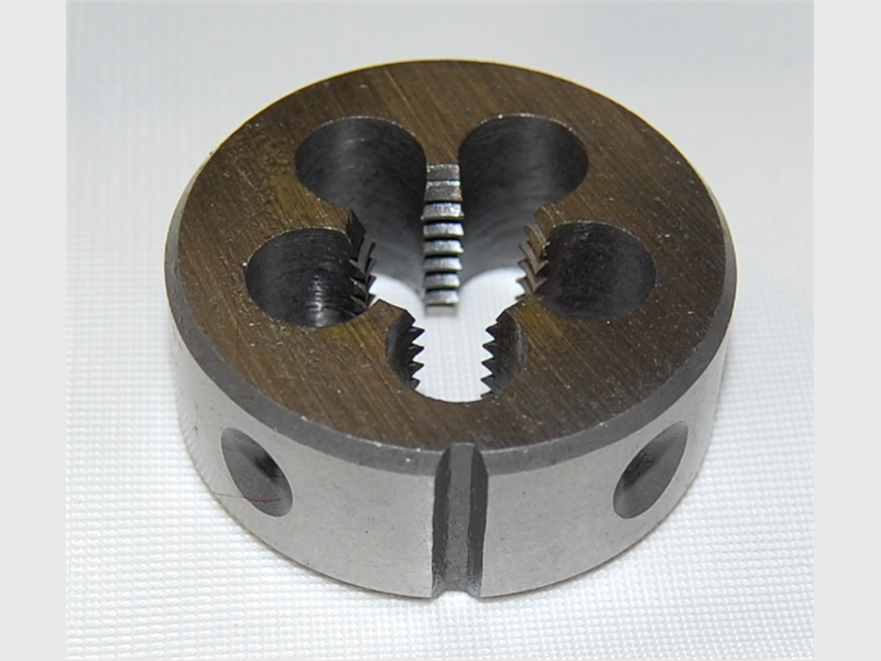 Gjengesnitt-M18x2,5 45x18mm - Verkstedutstyr.no